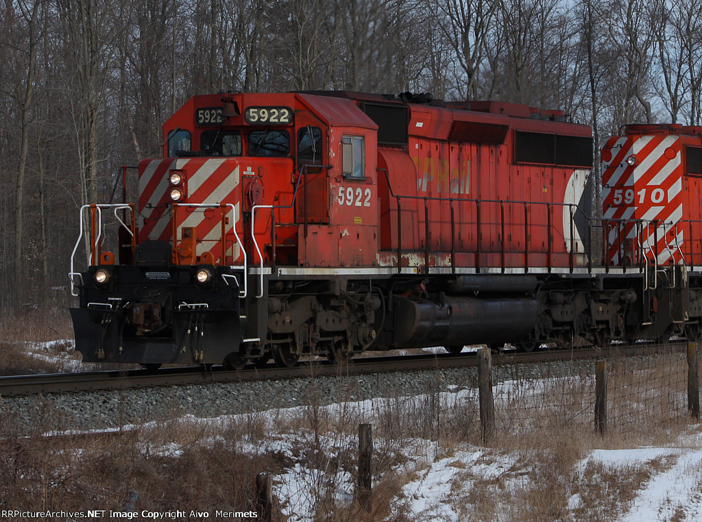 CP 5922 on 441